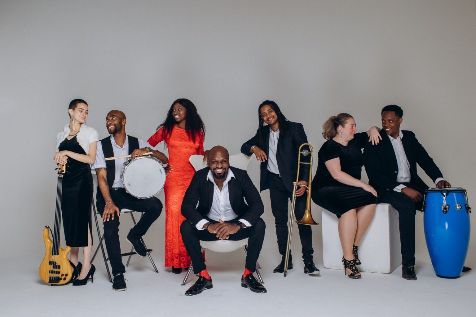 Noisy River • Restaurant-club • Живая музыка в СПб • Банкеты